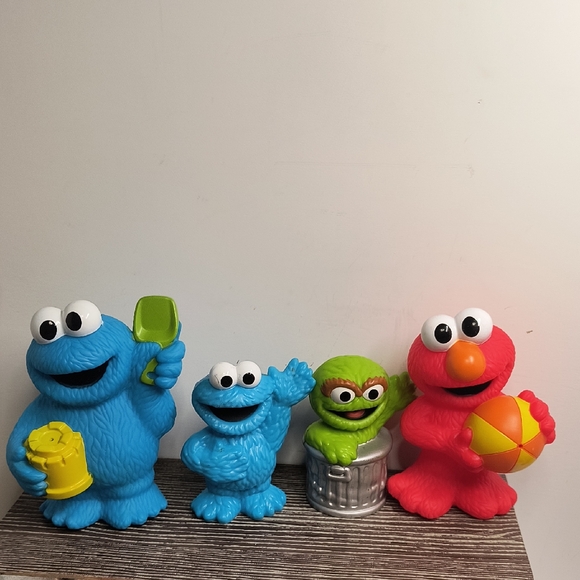 Sesame Street | Toys | Rare Sesame Street Colorful Character Set Blue ...